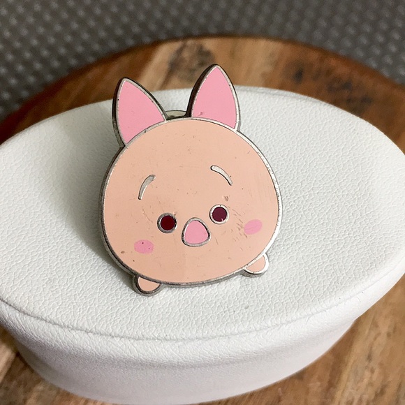 Disney | Jewelry | Disney Pig Pin | Poshmark